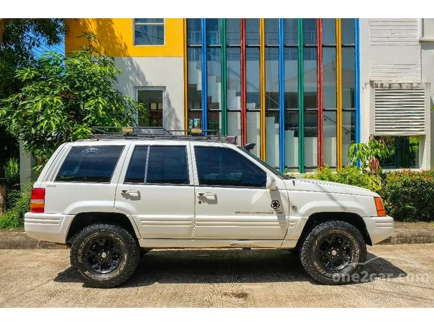1999 Jeep Cherokee 4.0 (ปี 94-03) Limited 4WD Wagon for sale on One2car