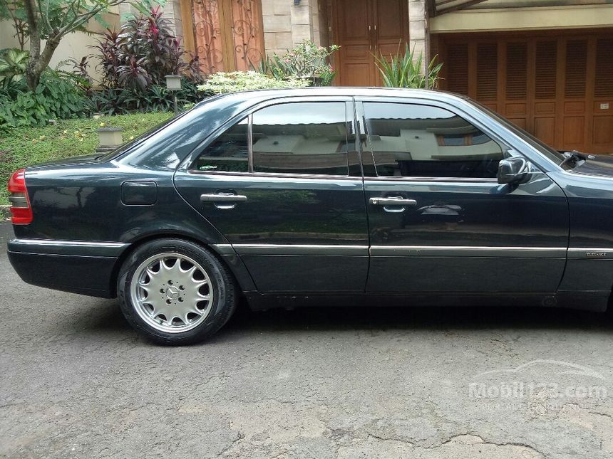 Jual Mobil Mercedes-Benz C230 1997 2.3 Automatic 2.3 di DKI Jakarta ...