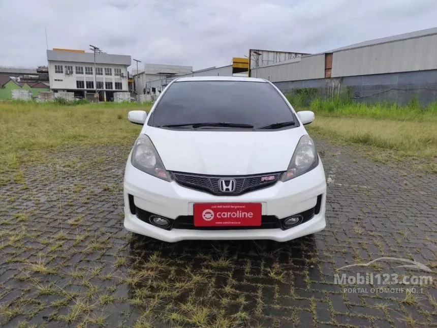 Jual Mobil Honda Jazz 2013 RS 1.5 di Sumatera Selatan Automatic Hatchback Putih Rp 148.000.000 ...