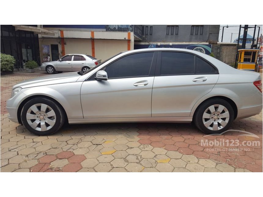 Jual Mobil Mercedes-Benz C200 2009 CGI 1.8 di DKI Jakarta Automatic ...