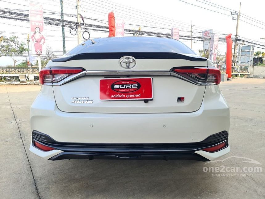Toyota Corolla Altis 2019 (ปี 19-24) GR Sport 1.8 เกียร์อัตโนมัติ สีขาว ...