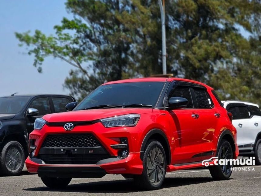 Jual Mobil Toyota Raize 2025 GR Sport (1 Tone) 1.0 di Jawa Barat ...