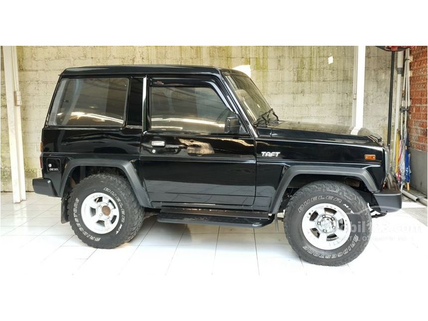 Jual Mobil Daihatsu Taft 1995 2.8 di Yogyakarta Manual Jeep Hitam Rp ...
