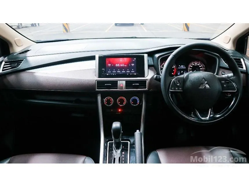 Jual Mobil Mitsubishi Xpander 2020 CROSS 1.5 di Jawa Barat Automatic ...