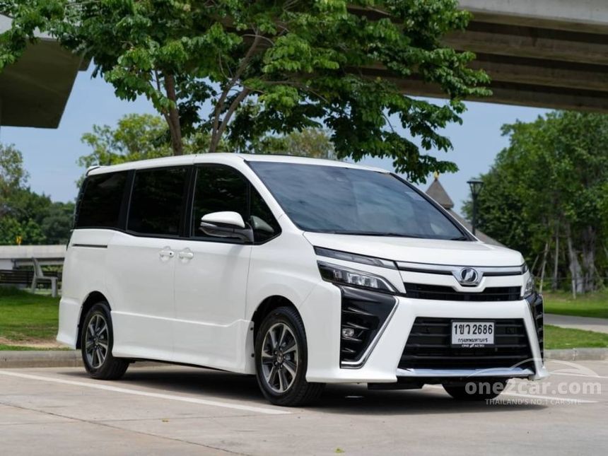 2021 Toyota Voxy 2.0 (ปี 14-17) ZS MPV for sale on One2car