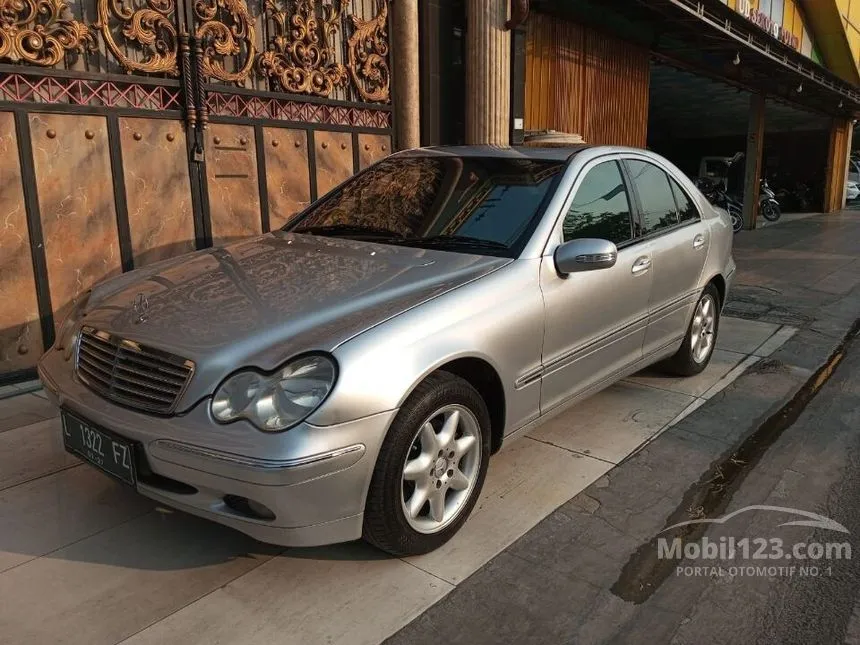 Jual Mobil Mercedes-Benz C240 2002 Elegance 2.6 di Jawa Timur Automatic ...