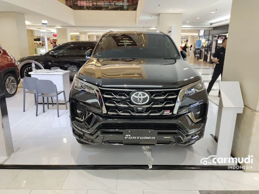 Toyota Fortuner 2023 GR Sport 2.8 in DKI Jakarta Automatic SUV Green ...
