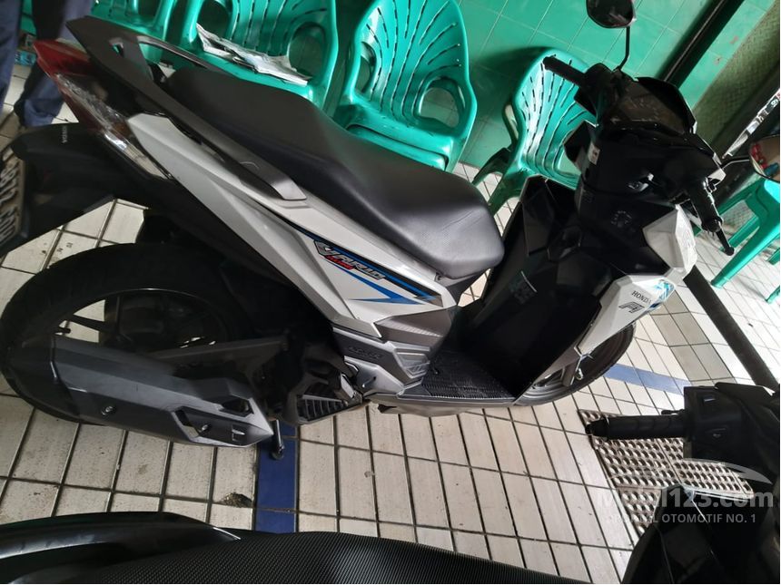 Jual Motor Honda Vario 2016 125 0.1 di DKI Jakarta Automatic Others ...