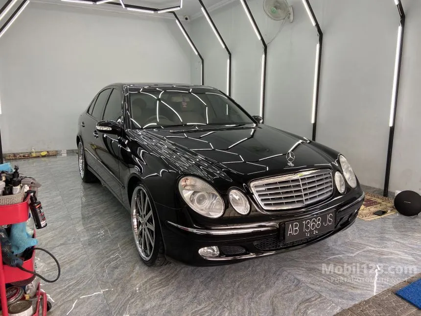 Jual Mobil Mercedes-Benz E260 2005 E260 2.6 di Yogyakarta Automatic Sedan Hitam Rp 168.500.000 ...