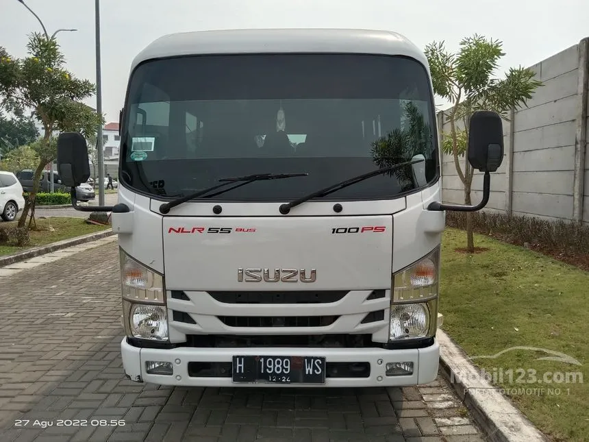 Jual Mobil Isuzu Elf 2018 2.8 di Jawa Barat Manual Minibus Putih Rp 320 ...