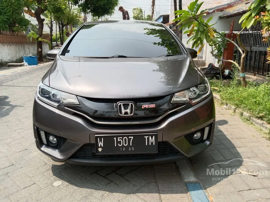 Jual Mobil Honda Jazz 2015 RS 1.5 di Jawa Timur Automatic Hatchback Abu ...
