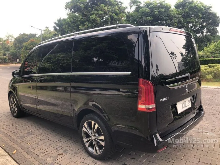 Jual Mobil Mercedes-Benz V220 2016 d 2.1 di DKI Jakarta Automatic Van ...