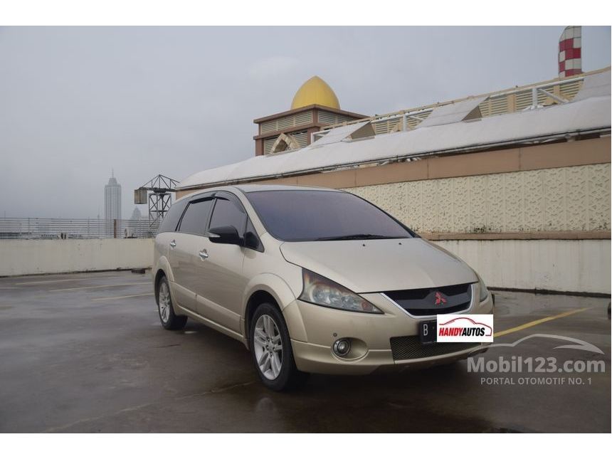 Jual Mobil Mitsubishi Grandis 2008 GT 2.4 di DKI Jakarta Automatic MPV ...