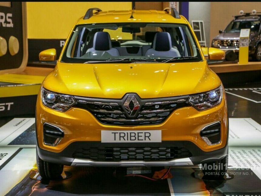 Jual Mobil Renault Triber 2019 RXE 1.0 di Banten Manual Wagon Orange Rp ...