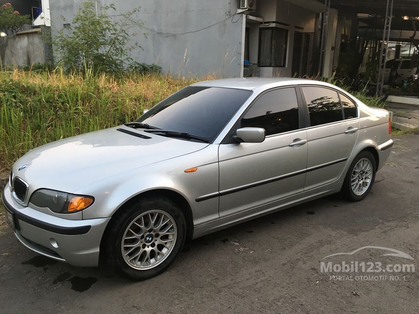 Jual Mobil BMW 325i 2002 E46 2.5 di Jawa Barat Automatic Sedan Silver ...