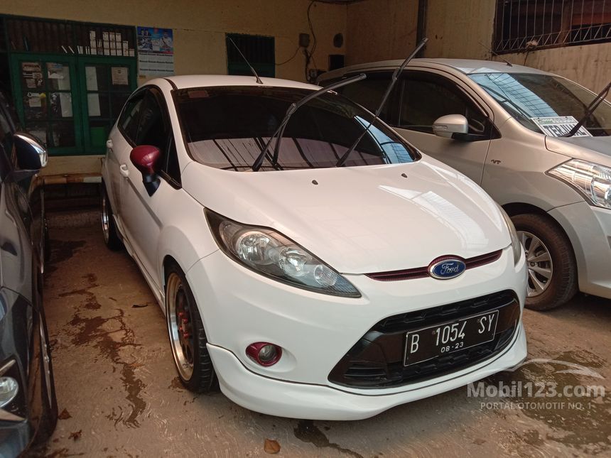 Jual Mobil Ford Fiesta 2012 Sport 1.6 di Jawa Barat Automatic Hatchback ...