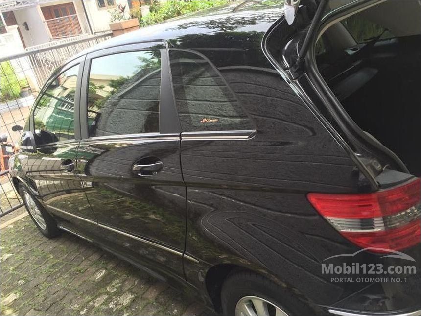 Jual Mobil Mercedes-Benz B180 2010 B180 1.7 di Jawa Barat Automatic ...