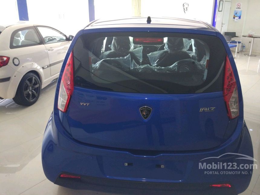 Jual Mobil Proton Iriz 2017 P2-30A 1.3 di Jawa Barat Automatic ...
