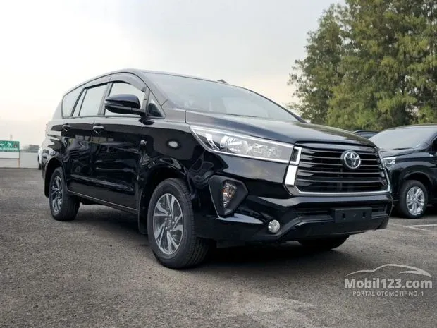 Toyota Kijang Innova G Baru 2023 di Indonesia DP Rendah, Harga Murah ...