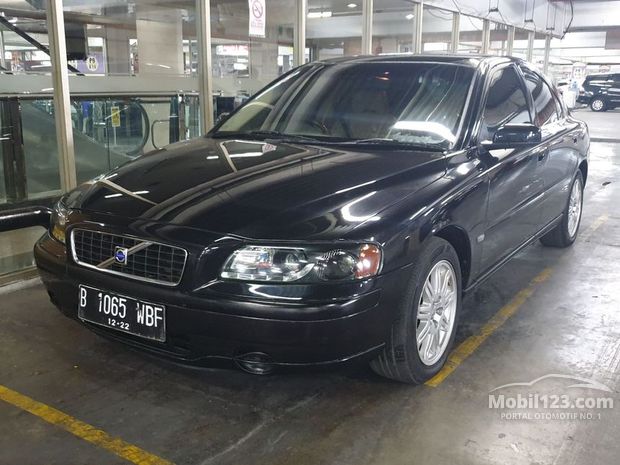 Volvo Bekas & Baru Murah - Jual beli 24 mobil di Indonesia - Mobil123