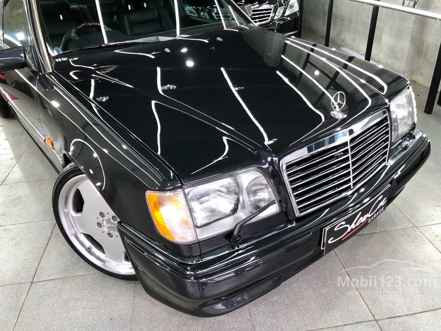 Jual Mobil Mercedes-Benz 230E 1991 Automatic 2.3 di DKI Jakarta ...