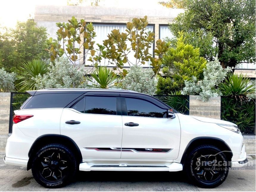 Toyota Fortuner 2017 TRD Sportivo 2.8 in กรุงเทพและปริมณฑล Automatic SUV สีขาว for 1,159,000 ...