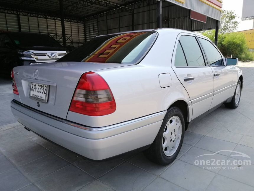 Mercedes-Benz C220 1995 Elegance 2.2 in กรุงเทพและปริมณฑล Automatic ...