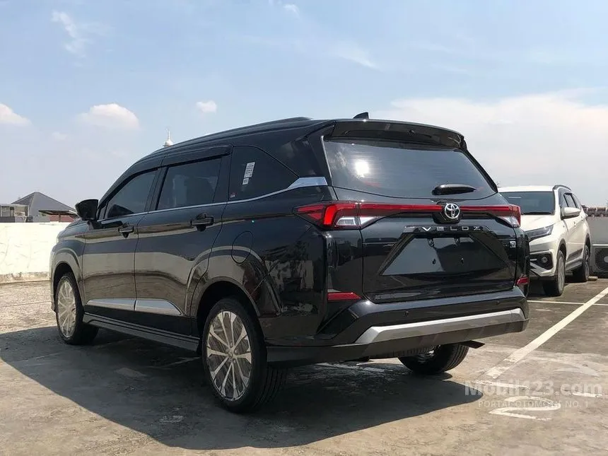 Jual Mobil Toyota Veloz 2023 Q 1.5 di Banten Automatic Wagon Hitam Rp ...