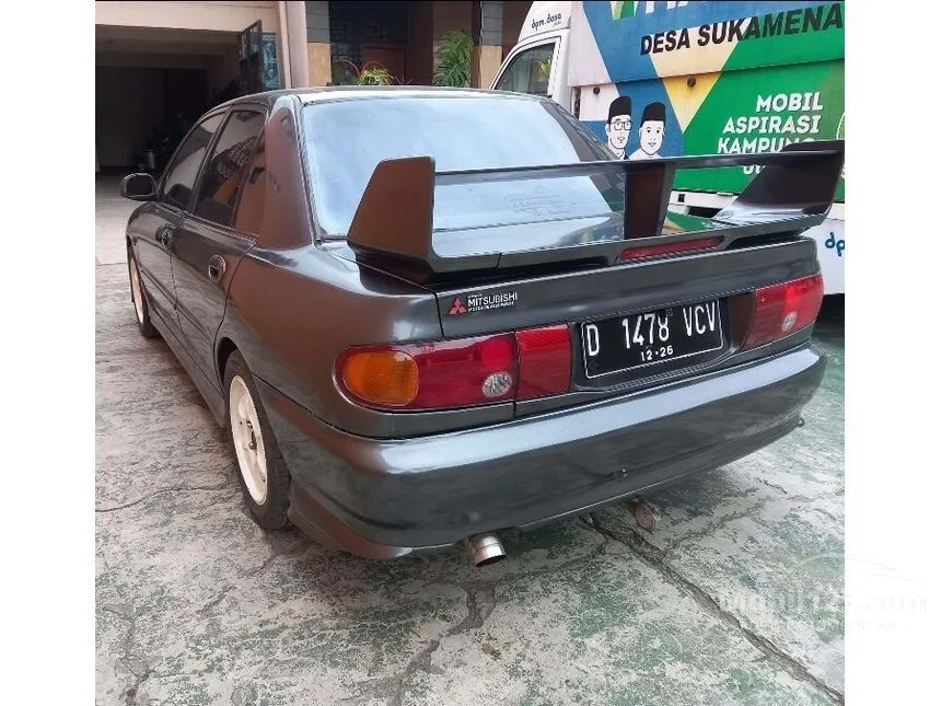 Jual Mobil Mitsubishi Lancer 1996 1.6 di Jawa Barat Automatic Sedan Abu ...