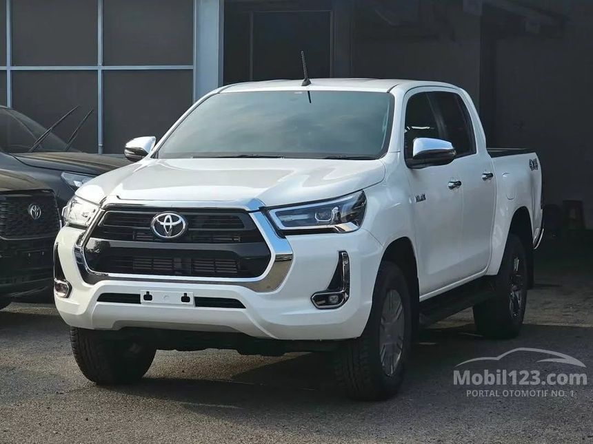 Jual Mobil Toyota Hilux 2025 V 2.4 di Jawa Barat Automatic Pickup Putih Rp 412.000.000 ...