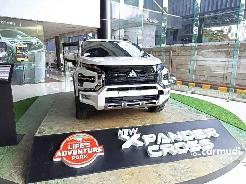 Mitsubishi Xpander 2023 CROSS Premium Package 1.5 in DKI Jakarta ...