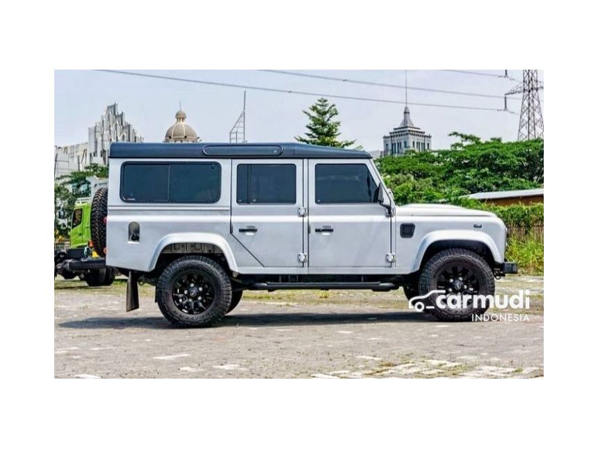 Jual Mobil Land Rover Defender 2014 110 2.2 di Jawa Timur Manual SUV ...