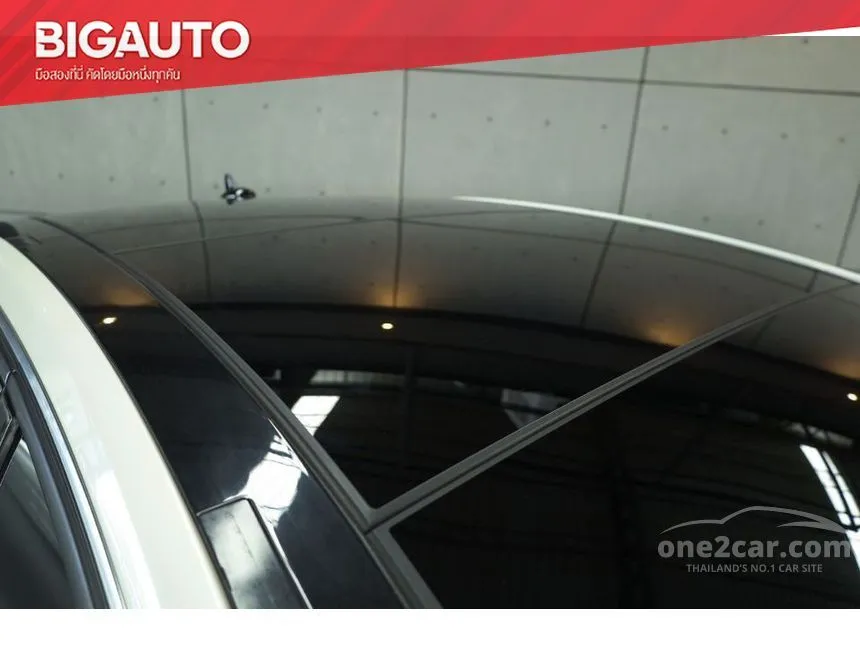 2014 Mercedes-Benz E300 2.1 W212 (ปี 10-16) AMG Dynamic Blue TEC HYBRID ...