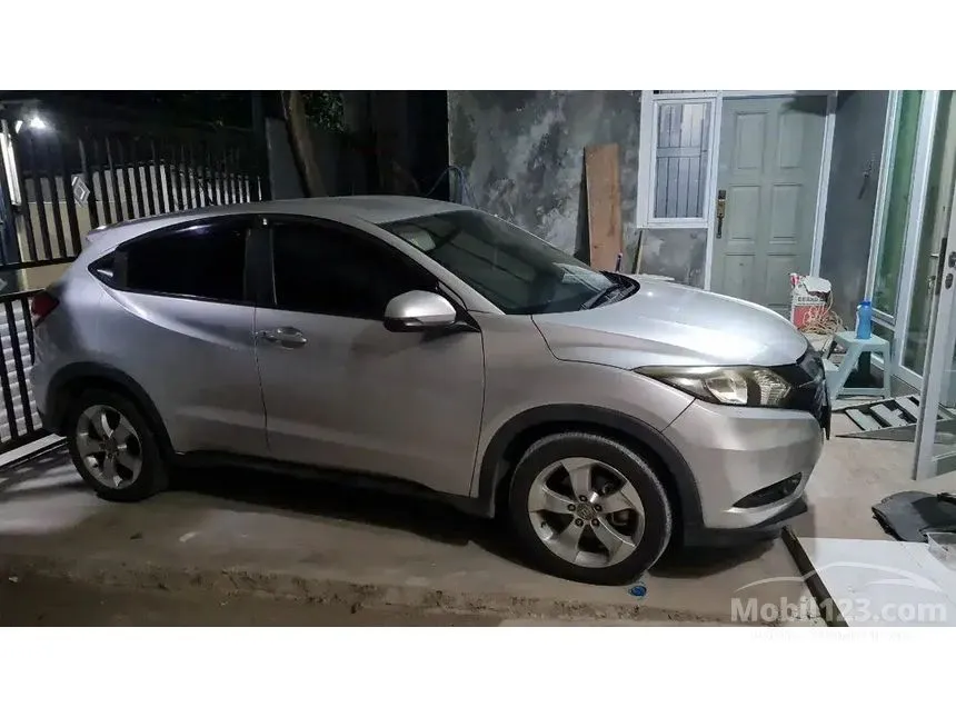Jual Mobil Honda HR-V 2015 S 1.5 di Banten Manual SUV Silver Rp 185.000 ...