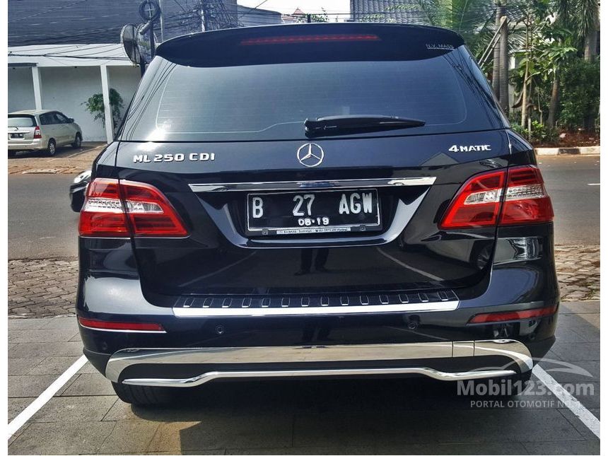 Jual Mobil Mercedes-Benz ML250 2014 CDI 2.1 di DKI Jakarta Automatic ...