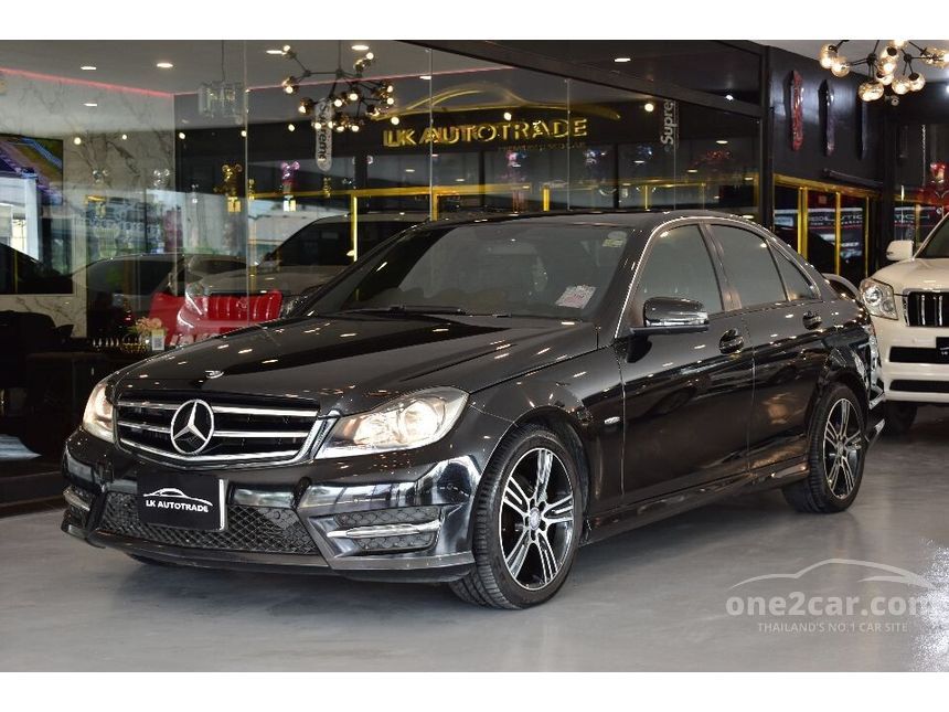 Mercedes-Benz C200 2015 W204 (ปี 08-14) Edition C 1.8 เกียร์อัตโนมัติ ...