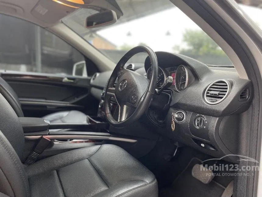 Jual Mobil Mercedes-Benz ML300 2011 4MATIC 3.0 di DKI Jakarta Automatic Wagon Silver Rp 285.000. ...
