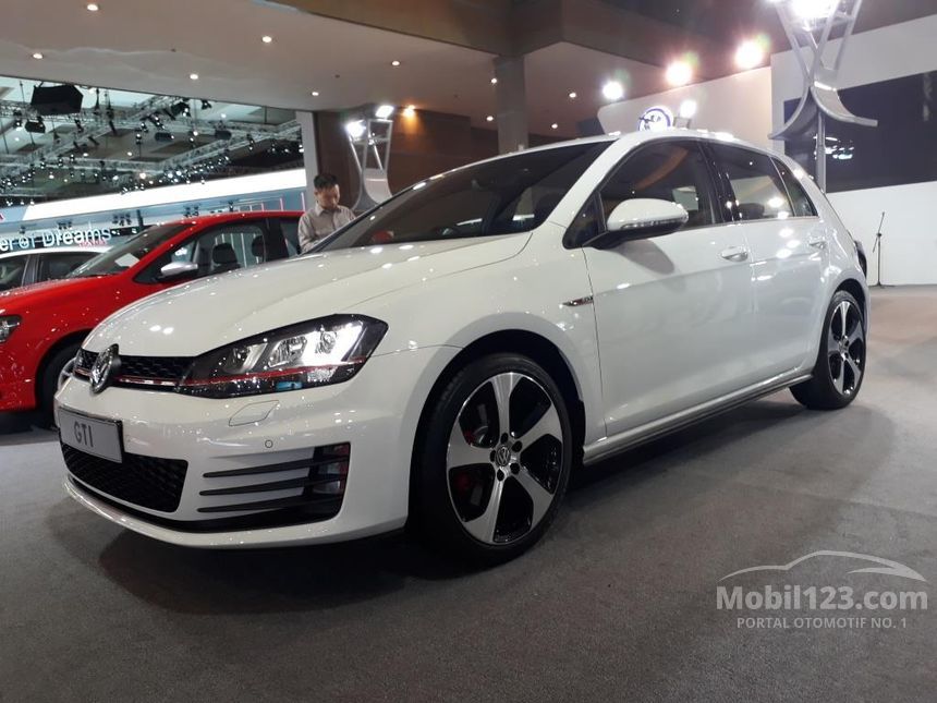 Jual Mobil Volkswagen Golf 2018 GTI 2.0 di DKI Jakarta Automatic ...