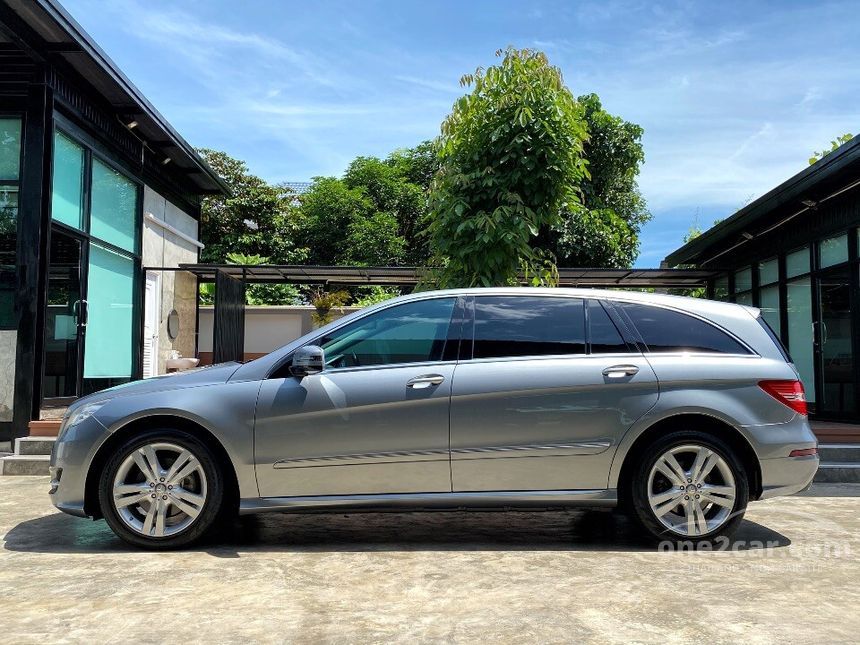 Mercedes-Benz R300 CDI 2013 W251 (ปี 06-15) 4MATIC Family 3.0 เกียร์ ...