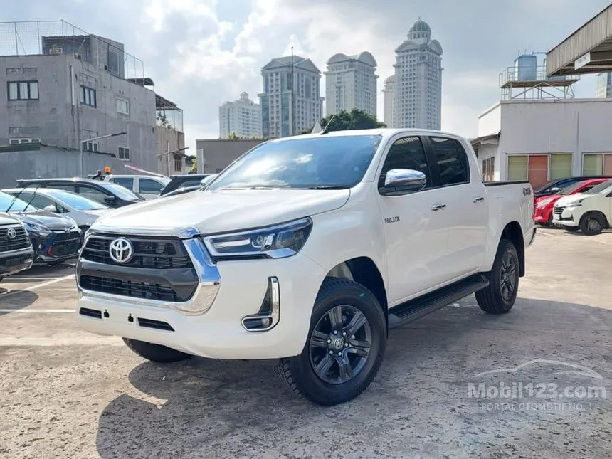 Jual Mobil Toyota Hilux 2023 V 2.4 di DKI Jakarta Automatic Pick-up Putih Rp 503.000.000 ...