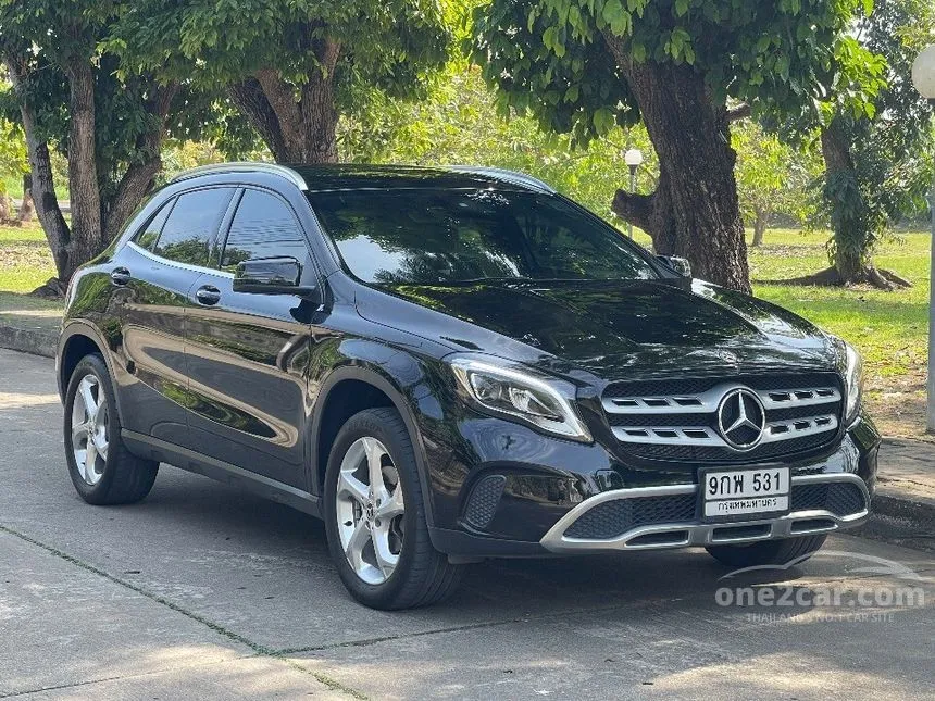 2020 Mercedes-Benz GLA200 1.6 W156 (ปี 14-20) Urban SUV มือสอง One2car