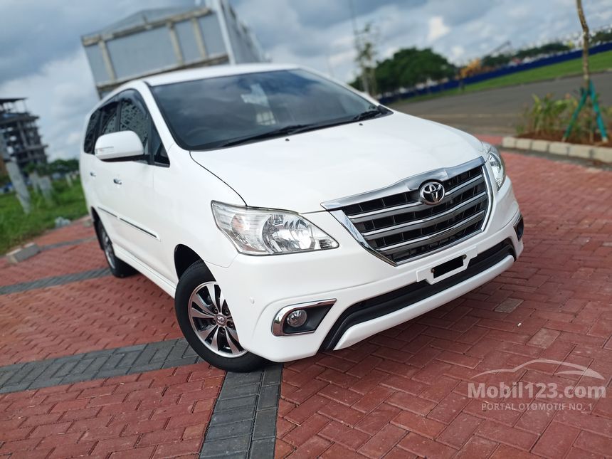 Jual Mobil Toyota Kijang Innova 2015 V 2.0 di Banten Automatic MPV ...