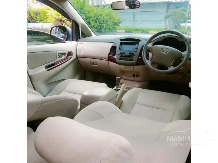 Jual Mobil Toyota Kijang Innova 2005 V 2.0 di Jawa Barat Automatic MPV ...