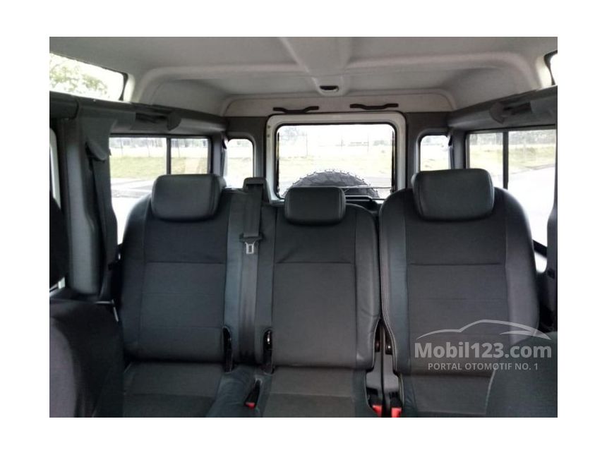 Jual Mobil Land Rover Defender 2013 110 2.2 di DKI Jakarta Manual SUV Putih Rp 1.600.000.000 ...