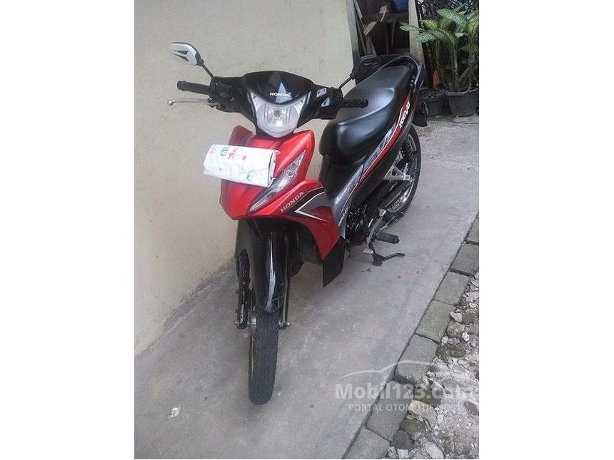 Jual Motor Honda Revo 2014 0.1 di DKI Jakarta Manual Merah Rp 7.000.000 ...