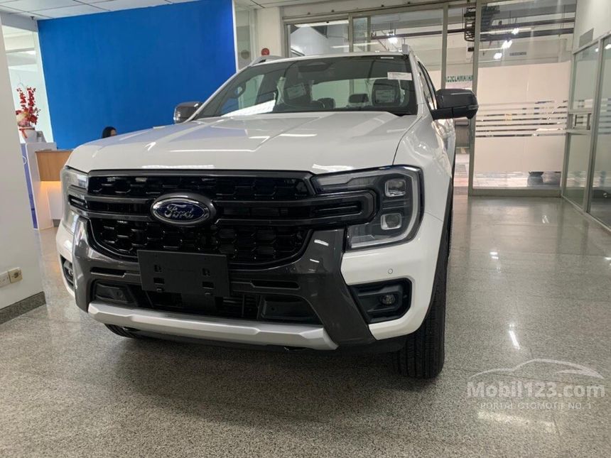 Jual Mobil Ford Ranger 2024 Wildtrak Dual Cab 2.0 di Bali Automatic ...