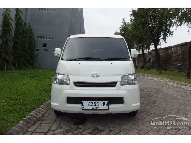 Jual Van Bekas di Indonesia Harga Murah, Kondisi Terbaik | Mobil123