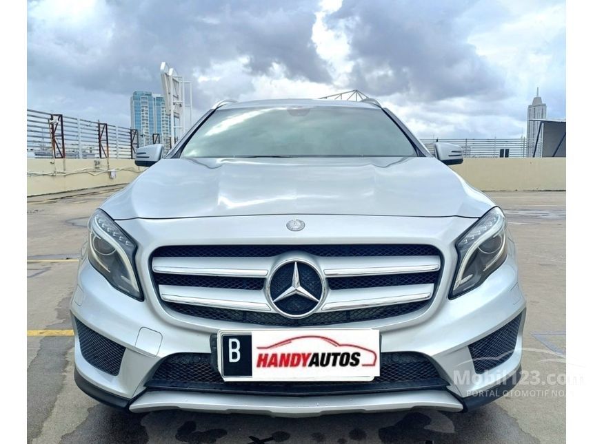Jual Mobil Mercedes-Benz GLA200 2014 Urban 1.6 di DKI Jakarta Automatic ...