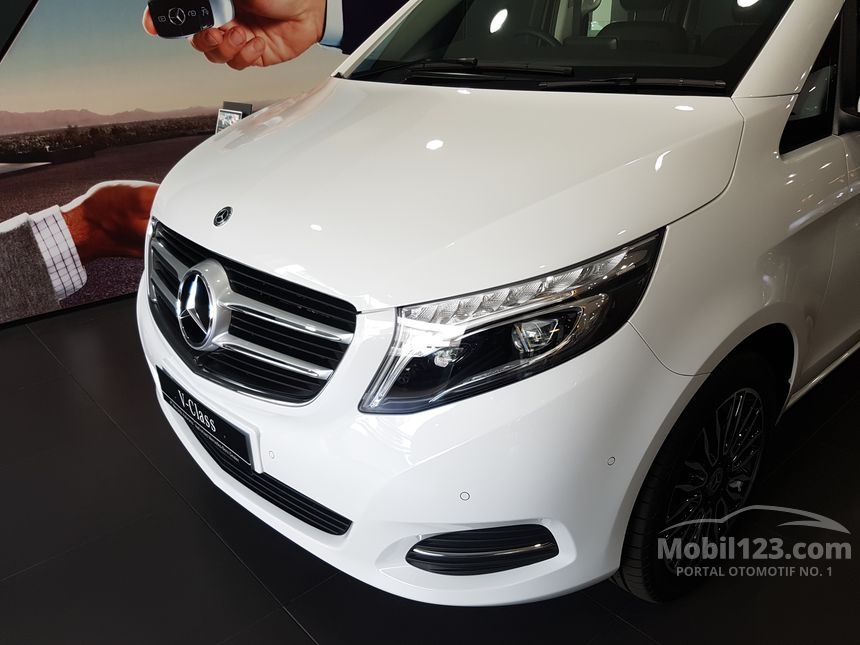 Jual Mobil Mercedes-Benz V260 2018 Avantgarde 2.0 di DKI Jakarta ...