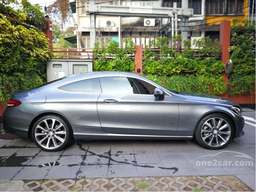 Mercedes-Benz C250 2017 AMG Dynamic 2.0 in กรุงเทพและปริมณฑล Automatic ...